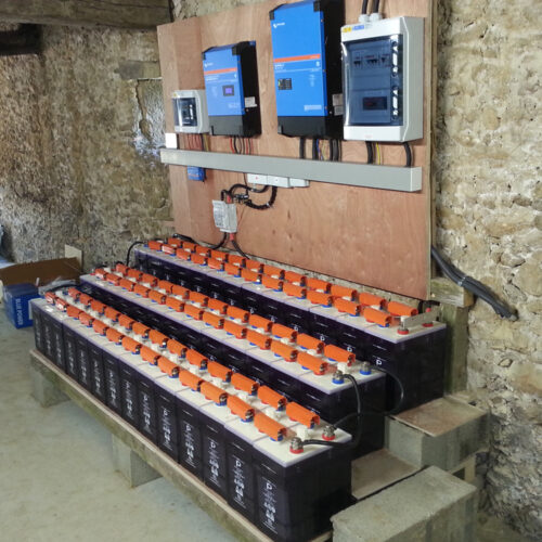 Systèmes solaires autonomes | PERMA-BATTERIES