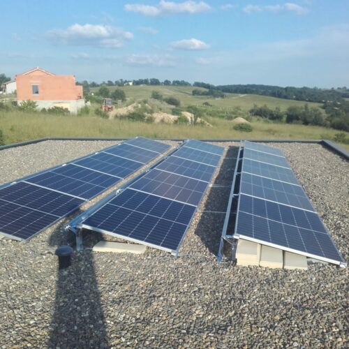 Systèmes solaires autarciques | PERMA-BATTERIES